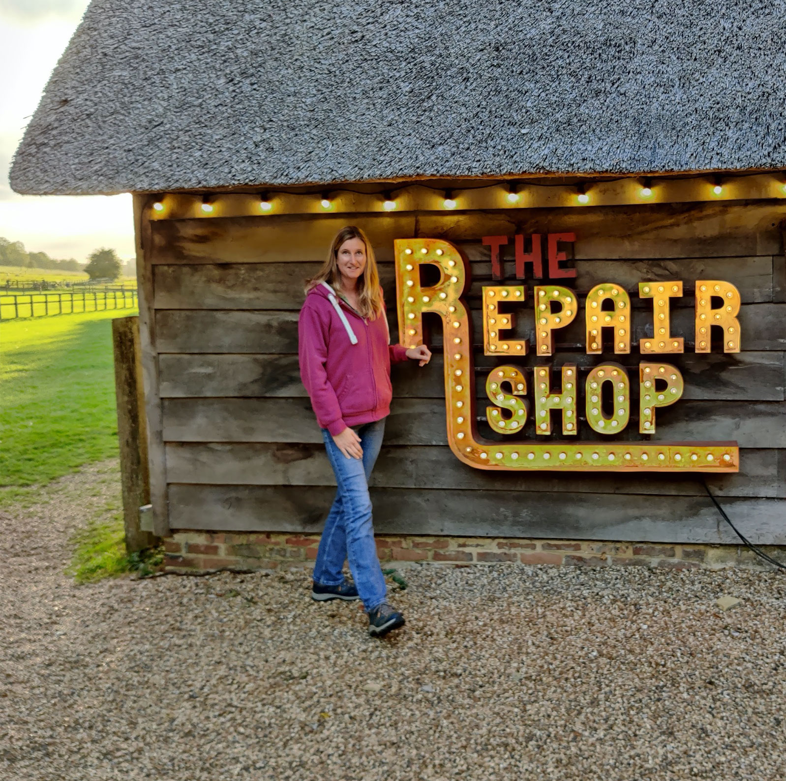 Viva Violins | BBC The Repair Shop - Viva Violins